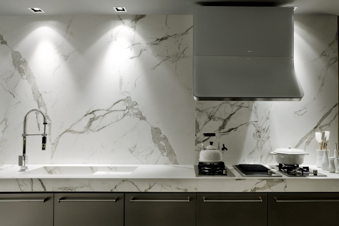 Aura - Accent Countertops